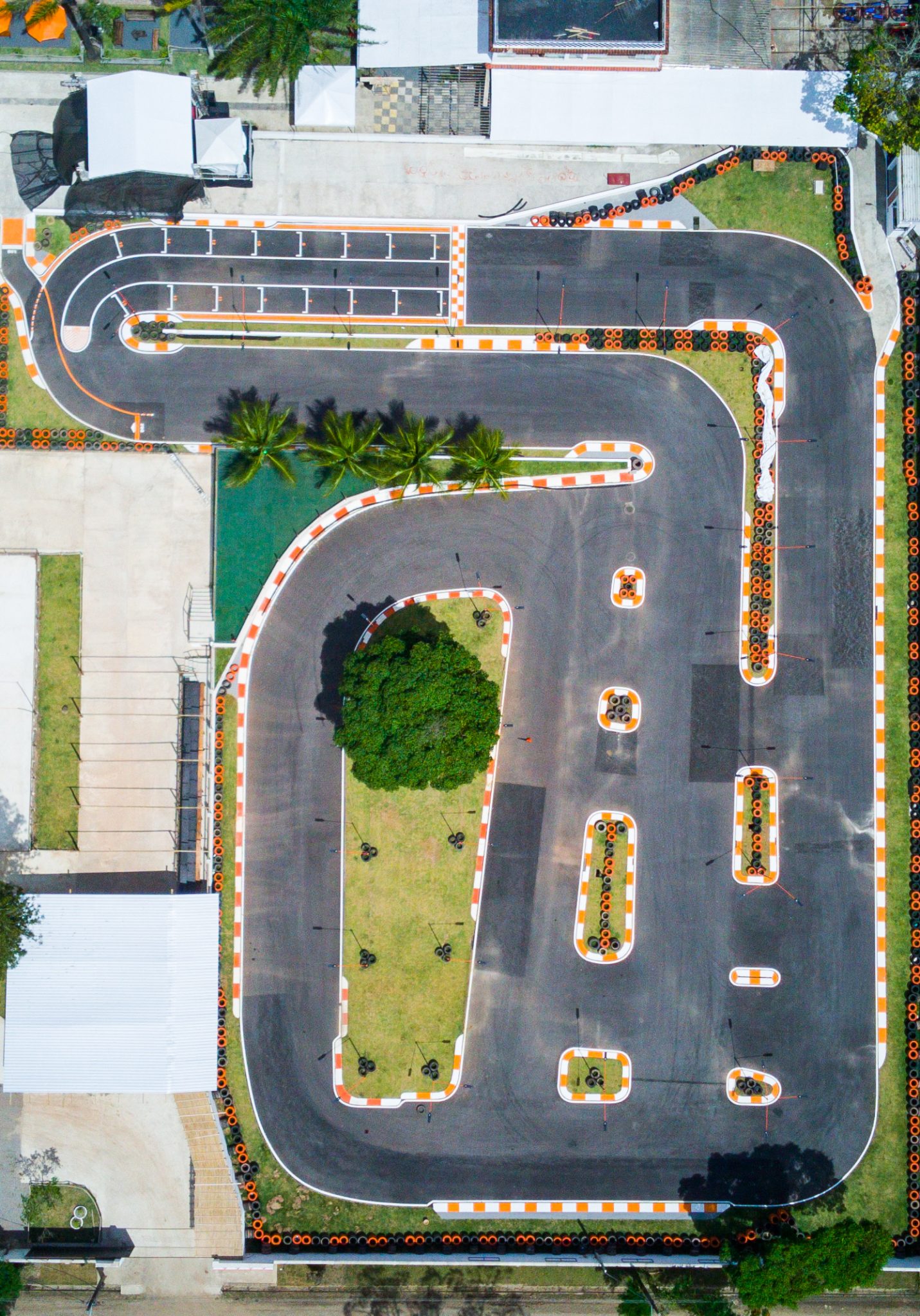 Maricá ganha nova opção de lazer com GT Kart Racing Park - ErreJota ...